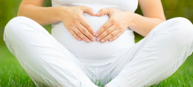 Cómo debe ser el flujo vaginal de una embarazada - Embarazo10.com